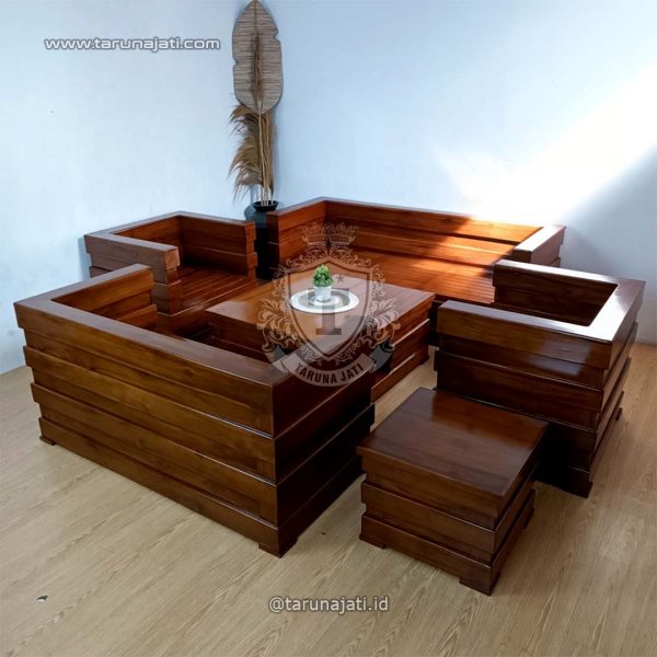 Sofa Kayu Jati Mewah Model Klasik 2024