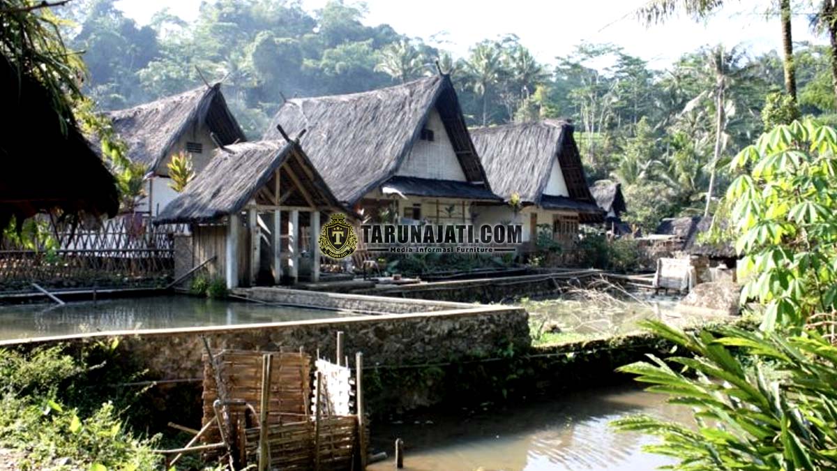 Ciri Khas Bentuk Rumah Adat Sunda Yang Kaya Akan Budaya 2025